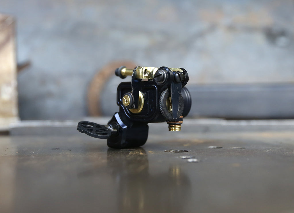 Dan Kubin Sidewinder 46er - Featherweight Black – Workhorse Irons